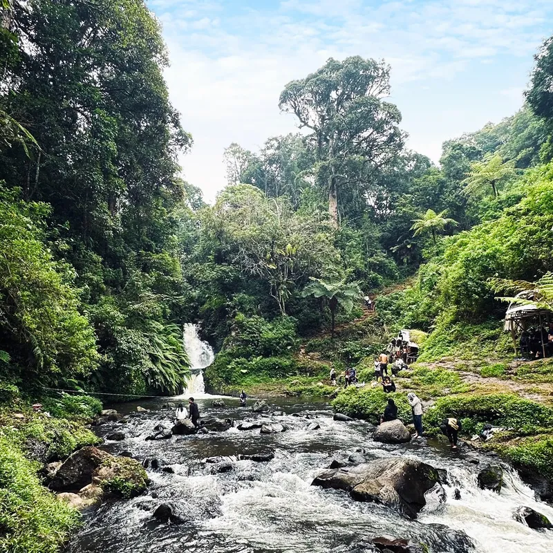 Open Trip | Fun Trekking Ciwangun Indah Camp | Bandung | Explorer.id