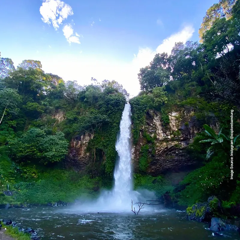 Open Trip | Curug Bugbrug | Bandung | Explorer.id